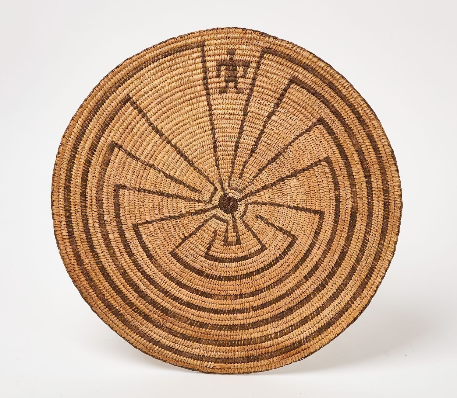 Pima 'Man in Maze' Basket Tray